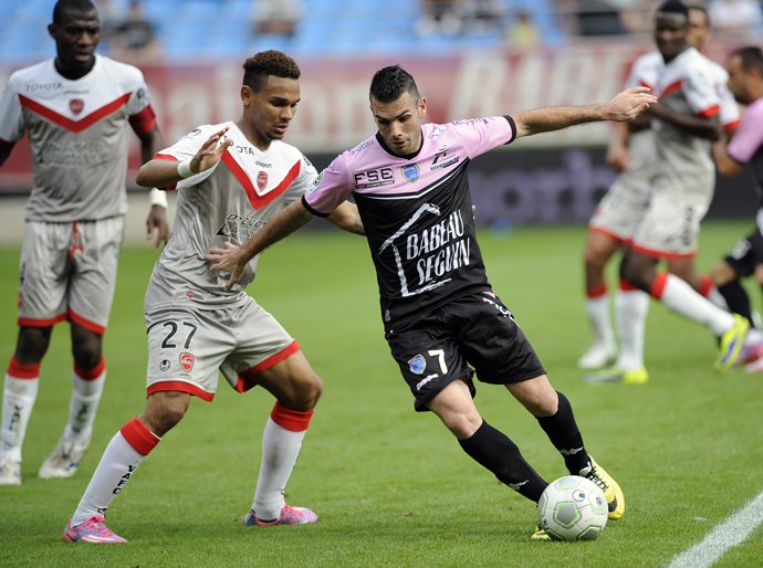 OL – Anciens : Yoann Court signe au Gazélec Ajaccio