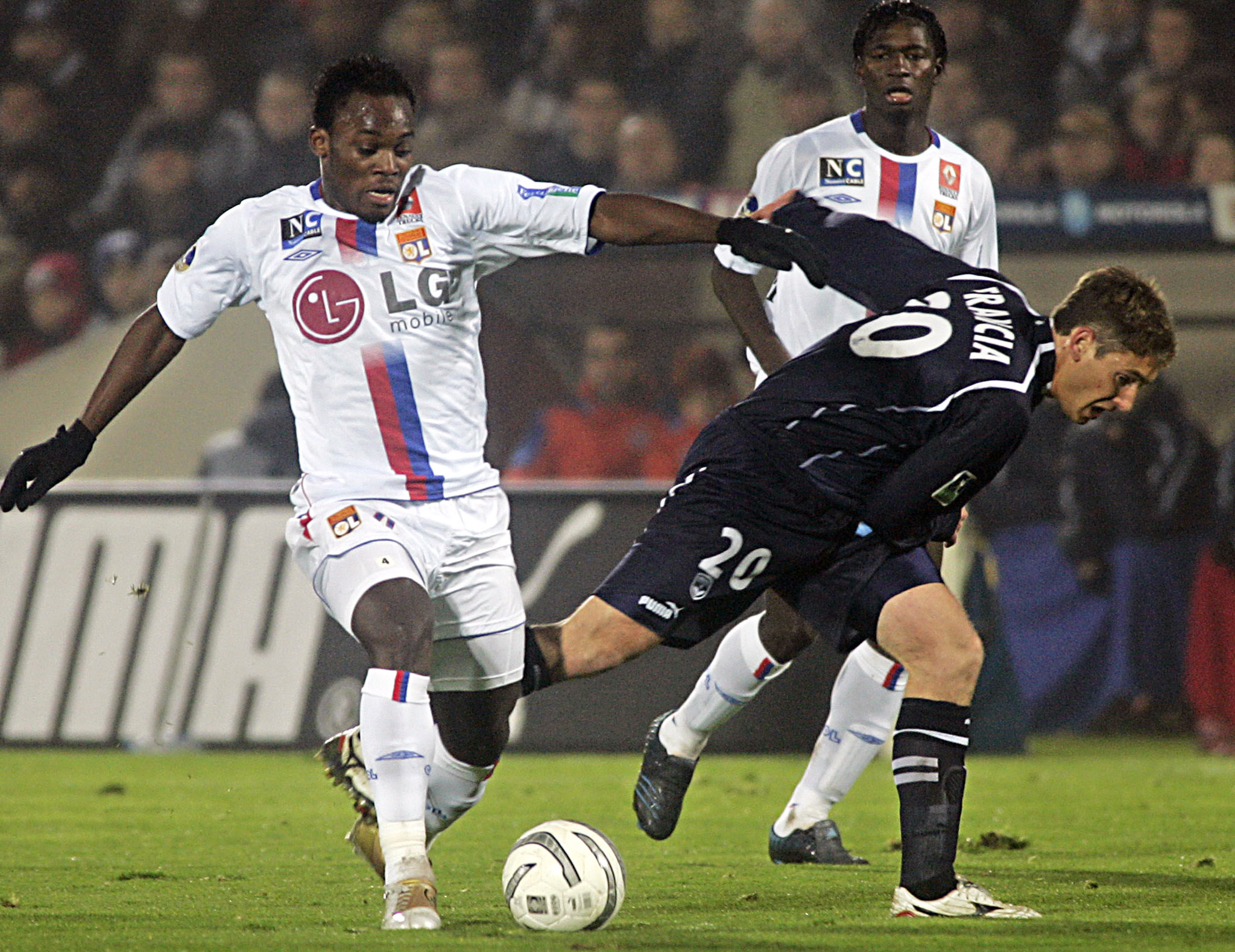 Essien a préféré l'OL au PSG