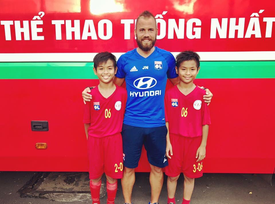 OL - Julien Negri : « La Ligue 1 est de plus en plus populaire au Vietnam