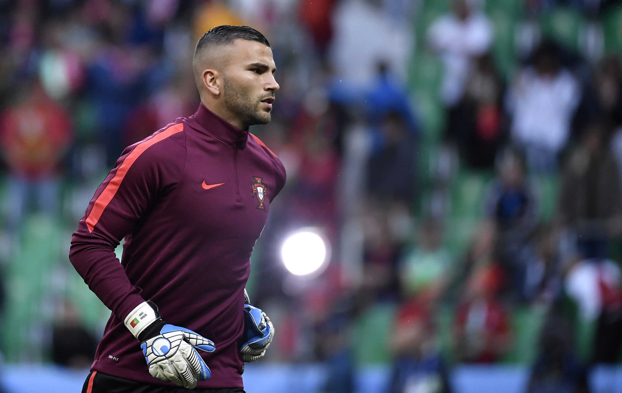OL : Lopes, drôle de saison