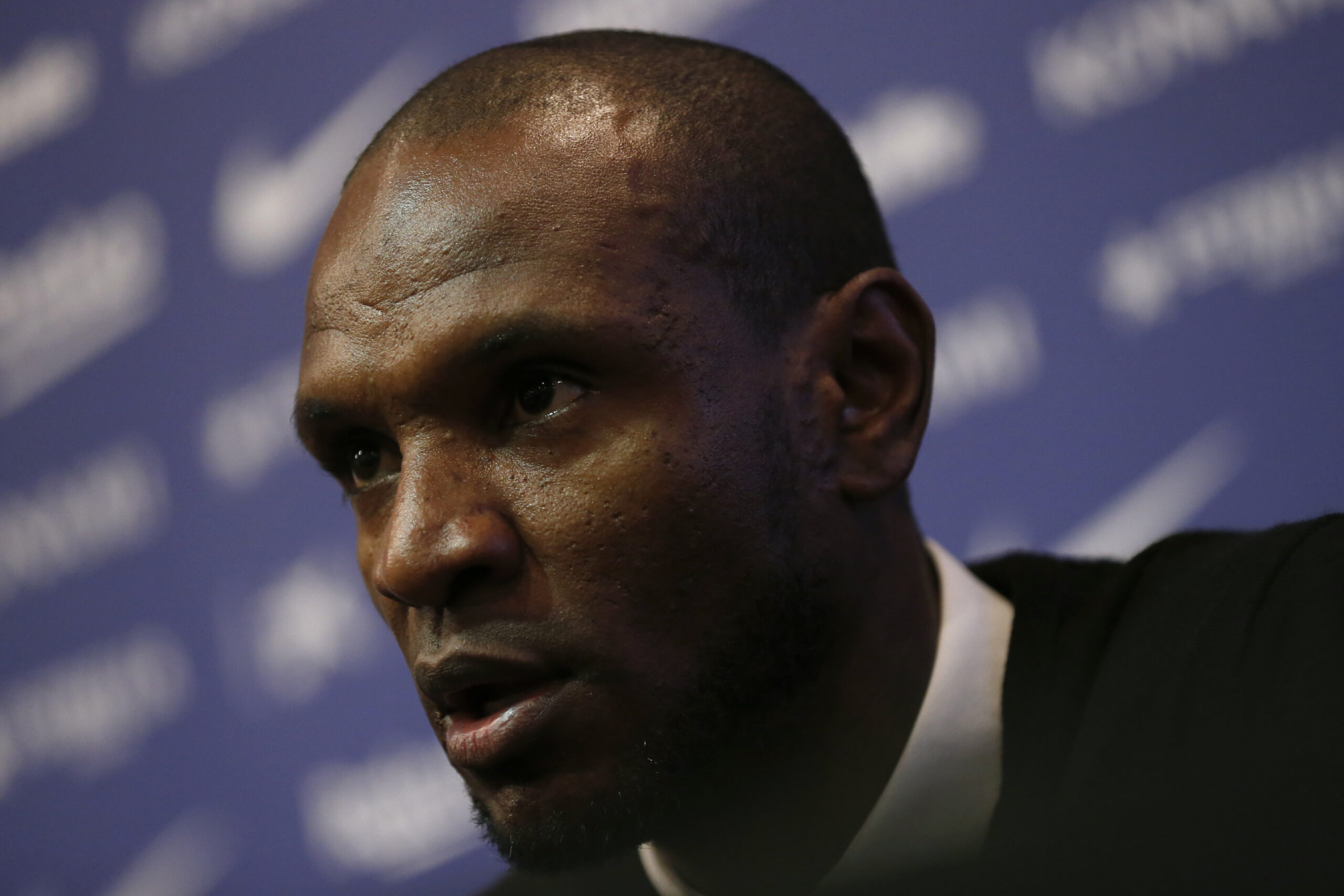Mercato : Éric Abidal est le nouveau directeur sportif d'Al Wasl