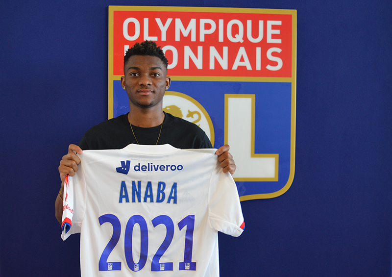 OL : Raphaël Anaba passe professionnel