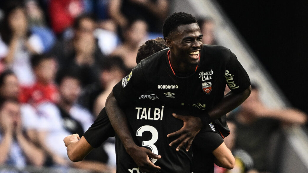 OL : Yassin Fekir prolonge jusqu'en 2020