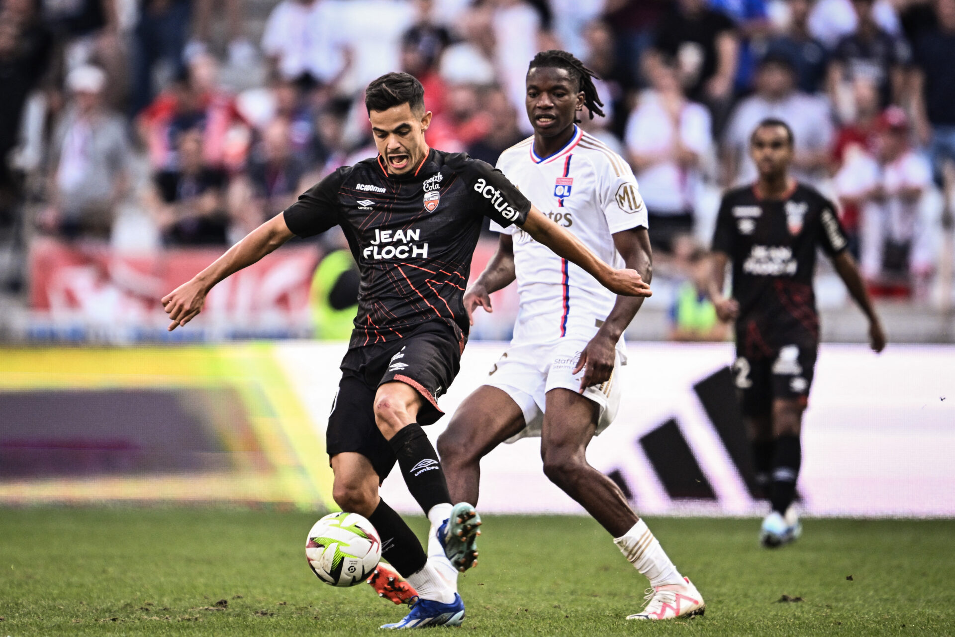 Faivre (ex-OL) casse son prêt à Lorient et retrouve Bournemouth