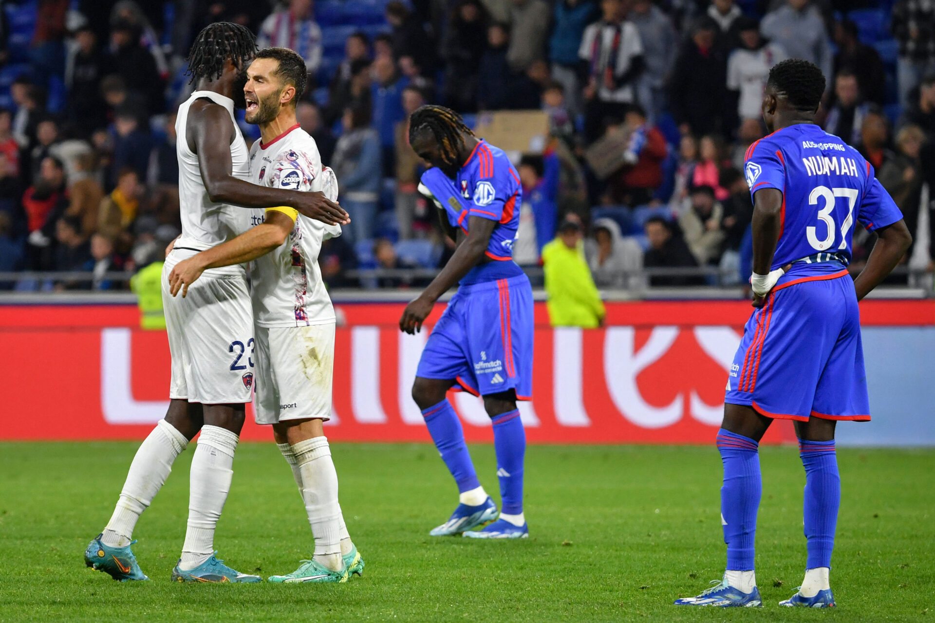 OL - Clermont (1-2) : Diawara dynamiteur, une défense à l'agonie