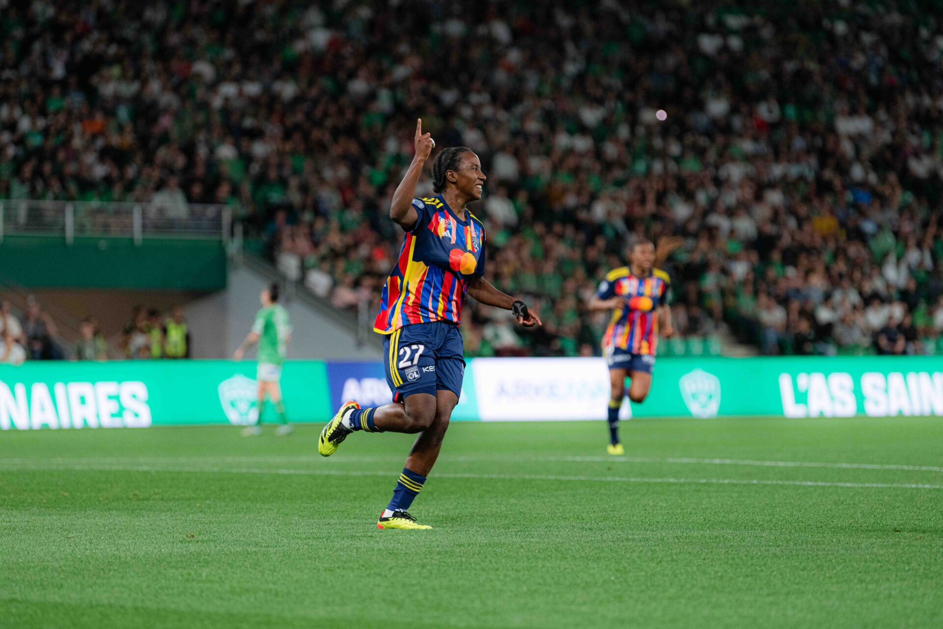 OL : Vicki Becho a signé son premier triplé en D1