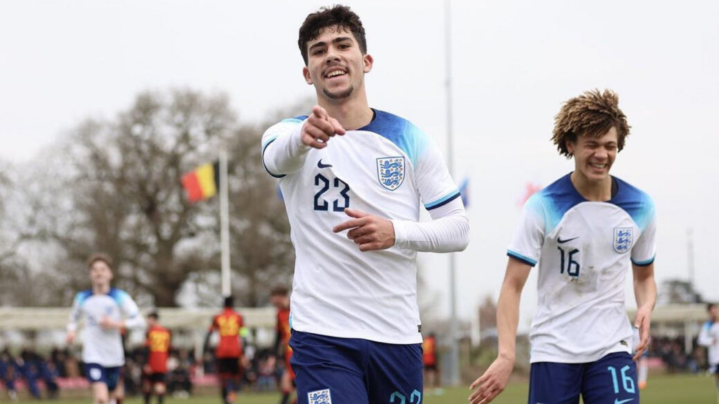 Alejandro Gomez Rodriguez (OL) de retour avec les U17 anglais