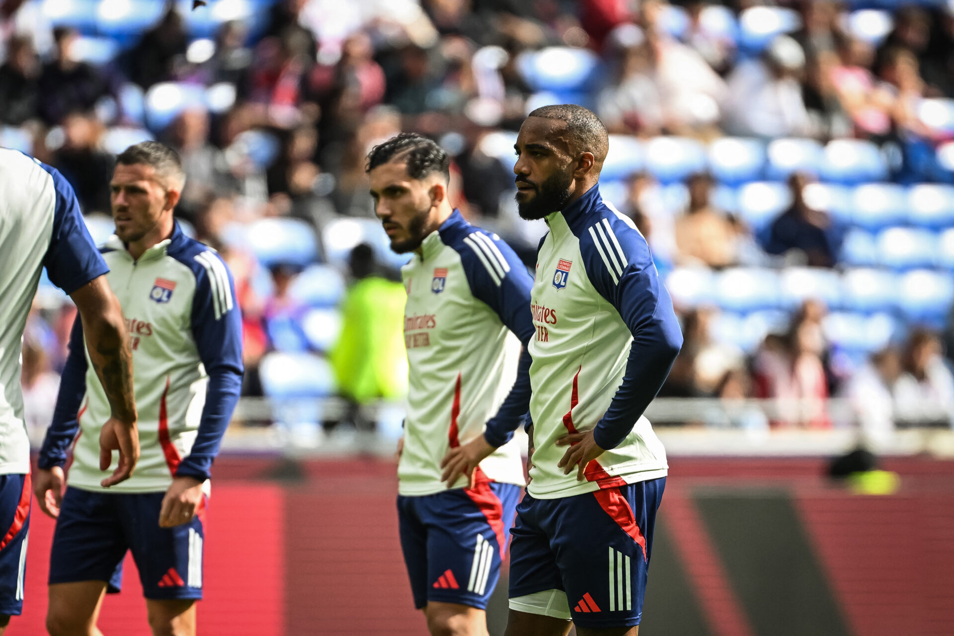 Cherki sur le banc, Lacazette de retour... le 4-3-3 de l'OL