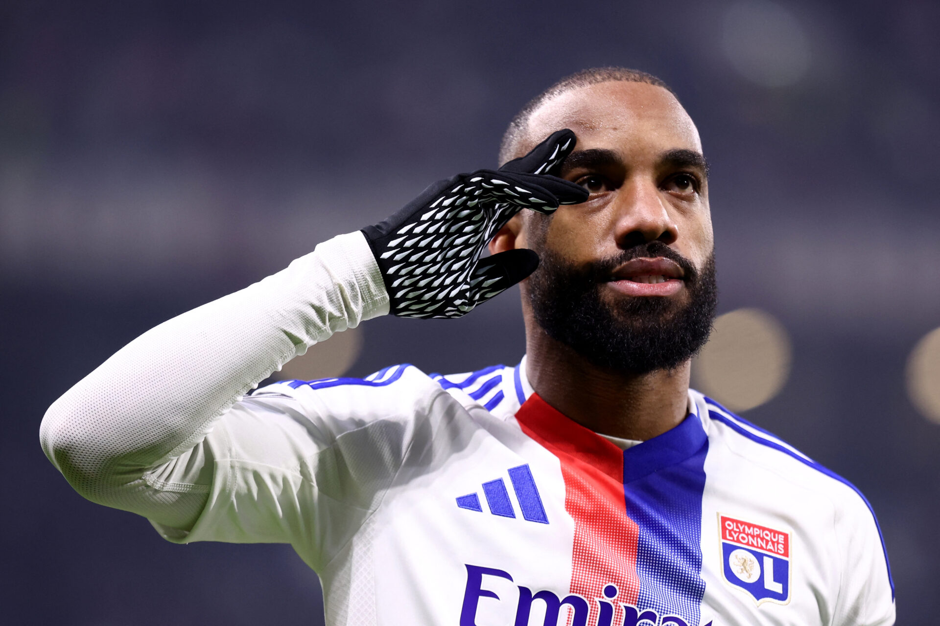 OL : la centième de Lacazette avec le brassard de capitaine