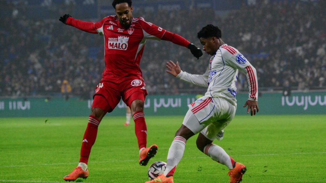 Endrick (OL) parmi les meilleurs dribbleurs de Ligue 1